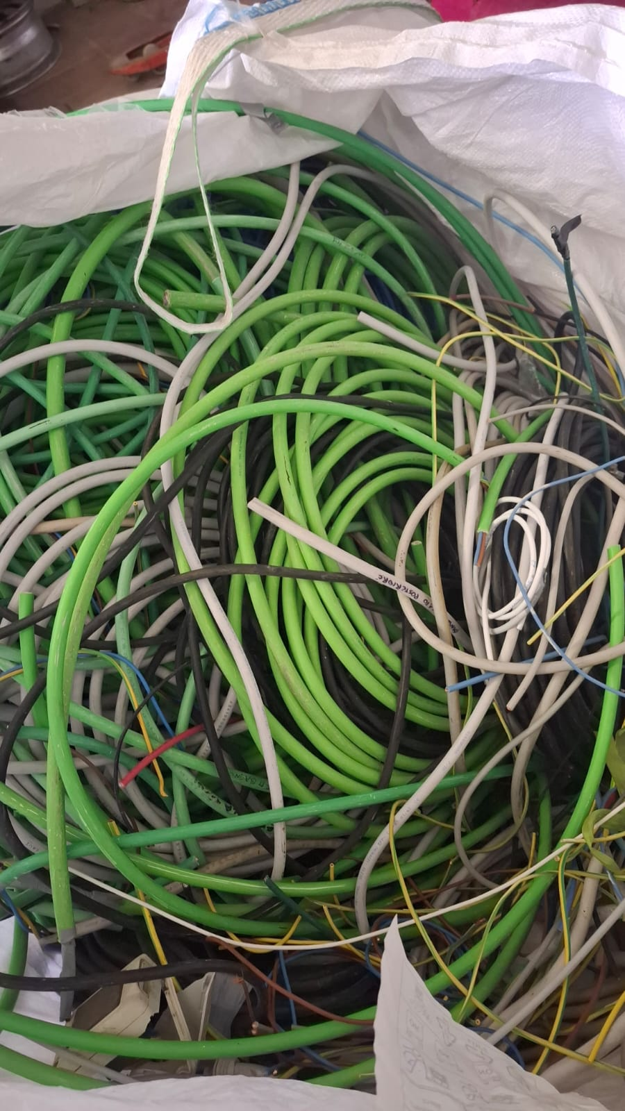 Cabluri electrice din cupru - MercatoMetalli