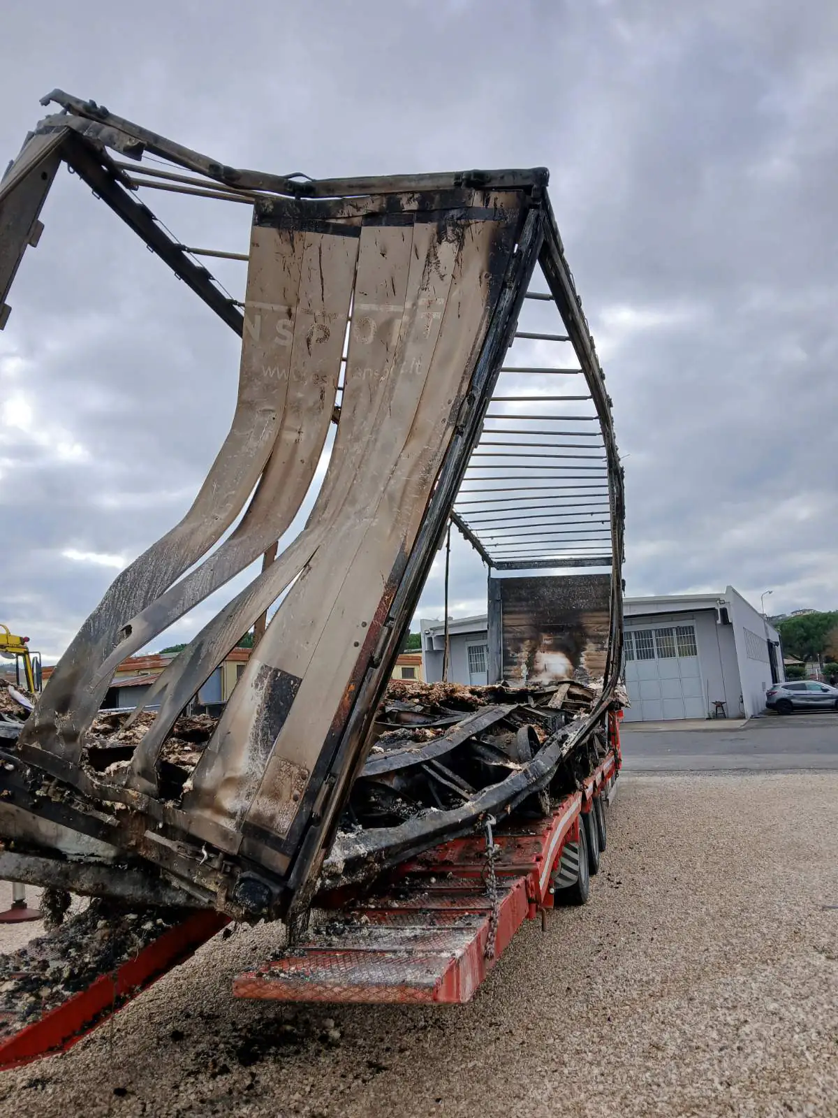 Tadas - Piața Metalelor